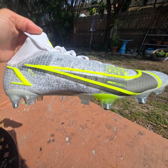 Nike | Shoes | Mens Nike Mercurial Vapor 4 Elite Fg White Volt | Poshmark